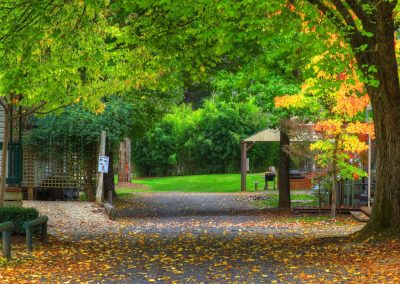 Bright Accommodation Park Home - Bright Accommodation Park For cabins ...